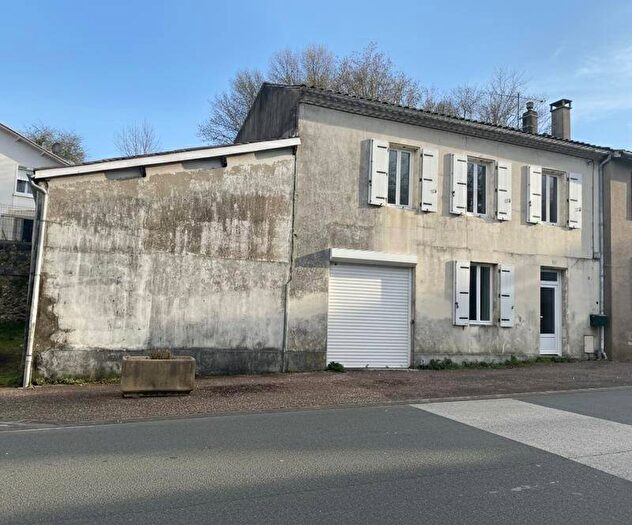 Maison à louer - Mirambeau - 3 pièces - 2 chambres