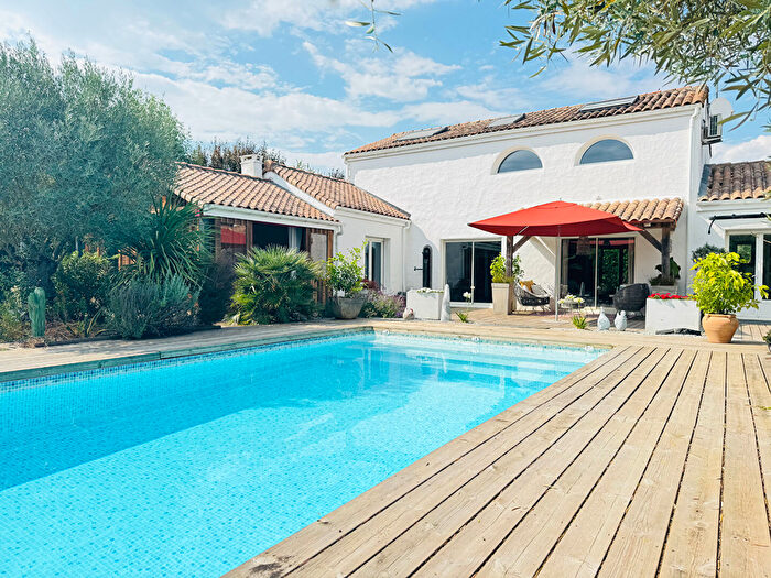 Maison à vendre - Saujon - 5 pièces - 4 chambres