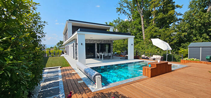 Maison à vendre - Sciez - 9 pièces - 5 chambres