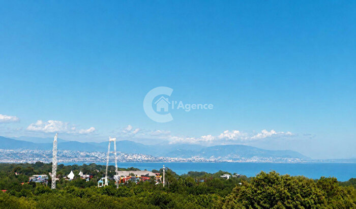 Appartement 3 pièces à Antibes, à vendre