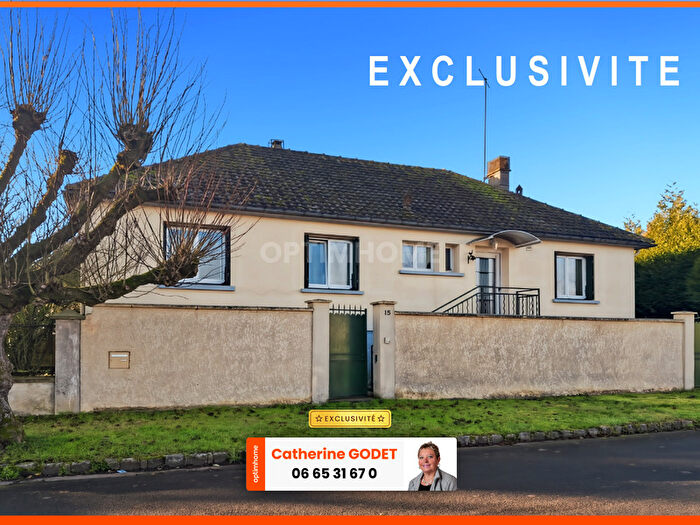 Maison à vendre - Clévilliers - 5 pièces - 4 chambres