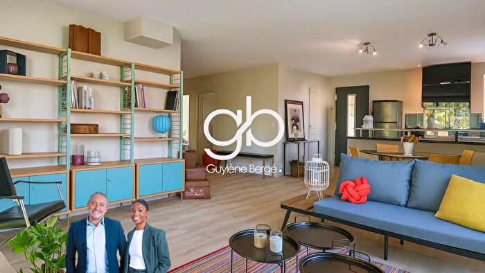 Maison à vendre - Saint-Laurent-dAigouze - 4 pièces - 3 chambres