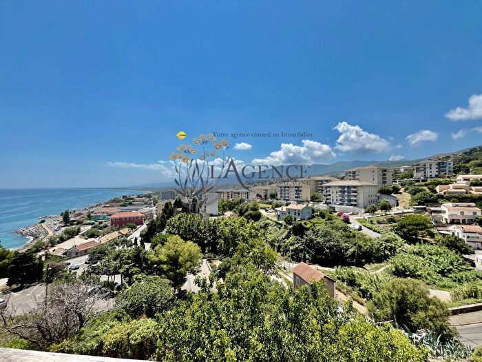 Appartement 3 pièces à louer - Bastia