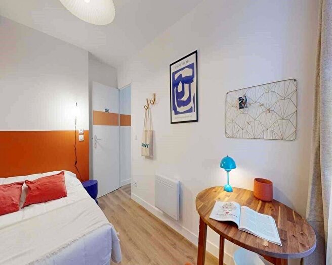 Appartement à louer - Faubourg du Temple-Hôpital Saint Louis, Paris ème arrondissement - 1 pièce