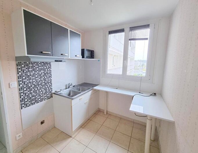 Appartement à louer - La Riche - 2 pièces - 1 chambre