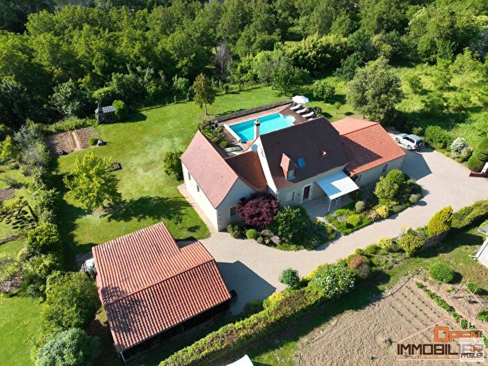 Saint-Julien-de-Lampon - Maison 6 pièces à vendre