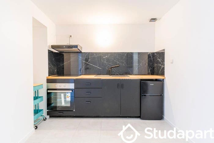 Appartement 1 pièce à louer à Saint Charles, Marseille 1er arrondissement