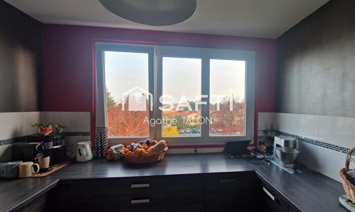 Appartement à vendre - Rillieux-la-Pape, Ville nouvelle Est - 3 pièces - 2 chambres