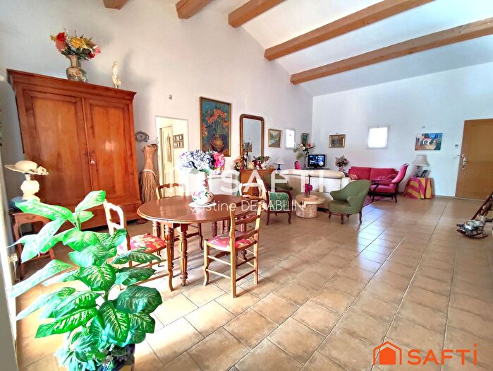 Maison à vendre - Tavernes - 6 pièces - 4 chambres