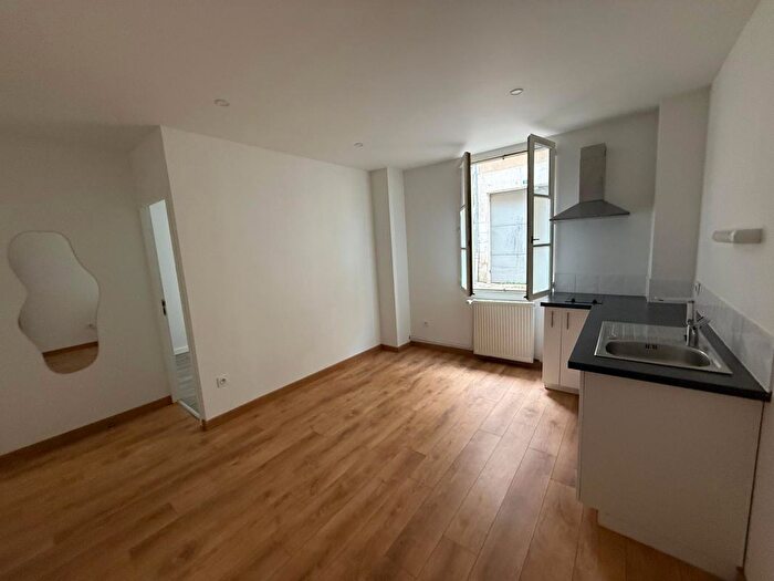 Appartement à vendre - Poitiers, Centre-ville - 2 pièces - 1 chambre