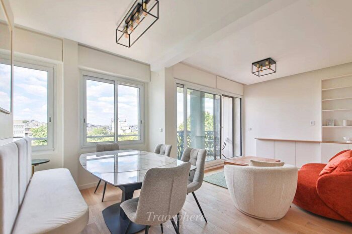 Hoche-Friedland, Paris 8ème arrondissement : Appartement 3 pièces à louer