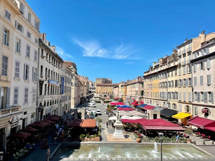Appartement 3 pièces à Marseille 1er, Opéra, à vendre
