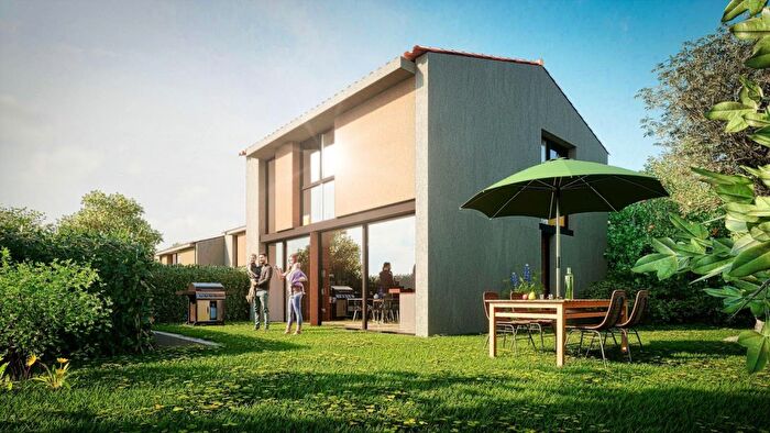Maisons à vendre et appartements à louer - 1