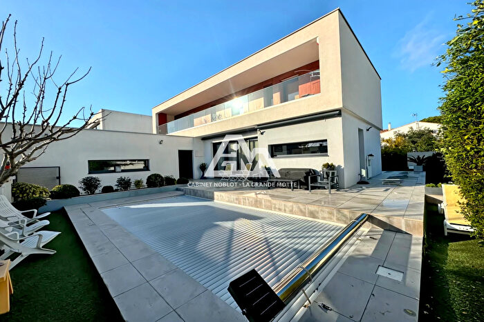 Maison à vendre - La Grande-Motte - 6 pièces - 4 chambres