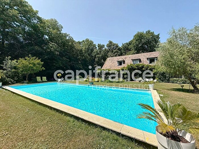 Maison à vendre - Saint-Branchs - 13 pièces - 10 chambres