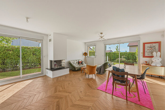 Maison 6 pièces à vendre à Prévessin-Moëns