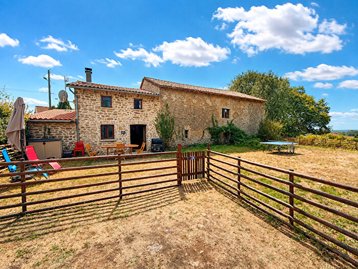 Maison 5 pièces à Châteauponsac, à vendre
