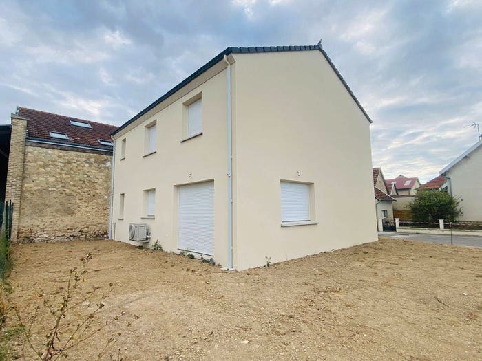 Maison 6 pièces à louer - Montbré