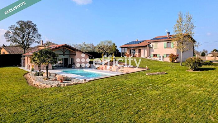 Maison à vendre - Saint-André-de-Bâgé - 8 pièces - 3 chambres