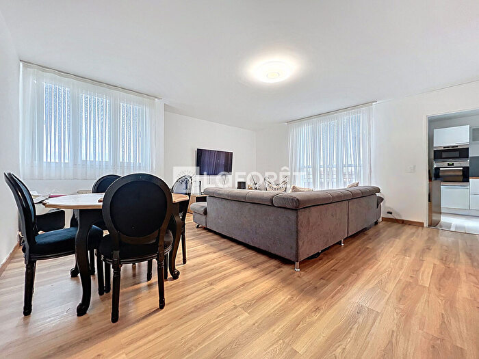 Appartement à vendre - Luisant - 3 pièces - 2 chambres