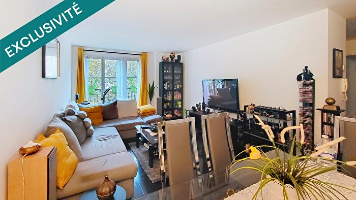 Appartement à vendre - Thiais, Clury, Victor Hugo - 3 pièces - 2 chambres