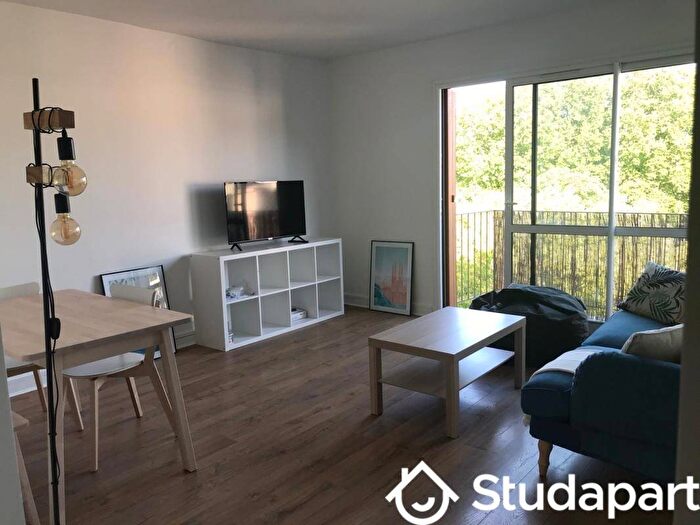 Appartement à louer - Les Résidences, Palaiseau - 1 pièce - 1 chambre