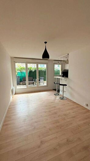 Appartement à louer - Noisy-le-Sec - 2 pièces - 1 chambre