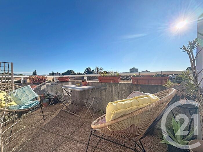 Appartement à vendre - Marseille e , Saint-Mitre - 2 pièces - 1 chambre