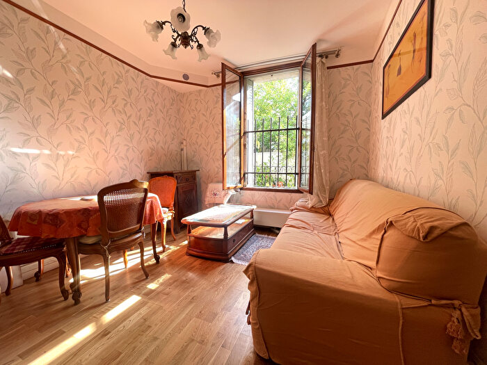 Appartement à vendre - Romainville, Grands Champs - 3 pièces - 2 chambres