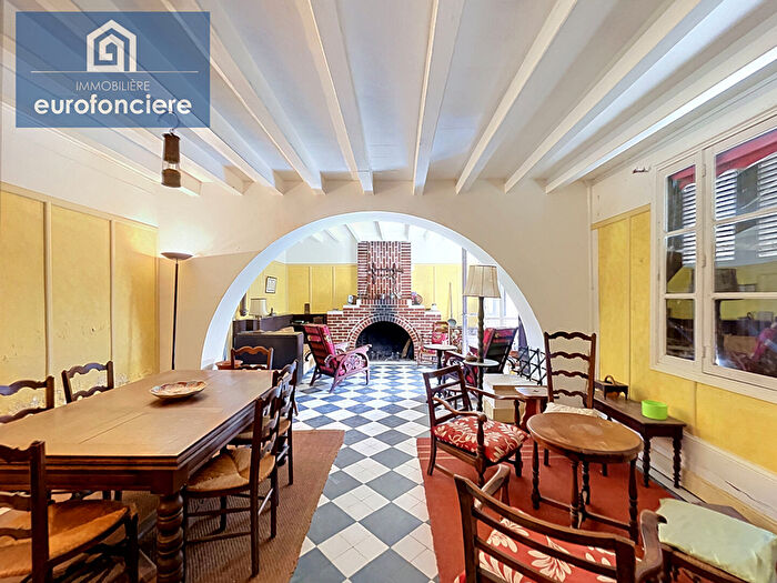 Lesmont - Maison 8 pièces à vendre