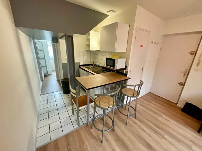 Appartement à louer - Wazemmes, Lille - 2 pièces - 1 chambre
