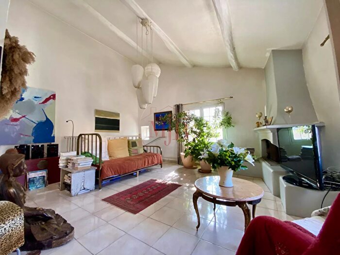 Maison à vendre - Cadenet - 6 pièces - 2 chambres