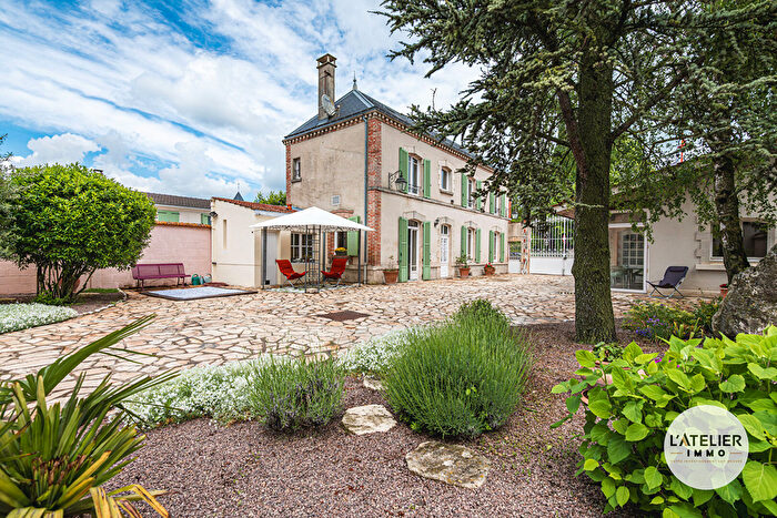 Maison 6 pièces à La Veuve, à vendre