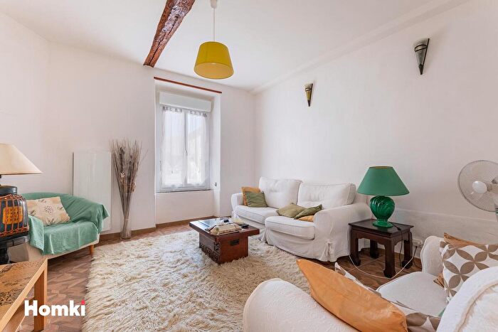 Maison à vendre - Roubia - 7 pièces - 5 chambres