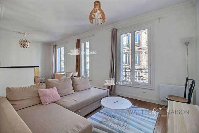 Appartement à louer - Centre Ville, Suresnes - 2 pièces - 1 chambre