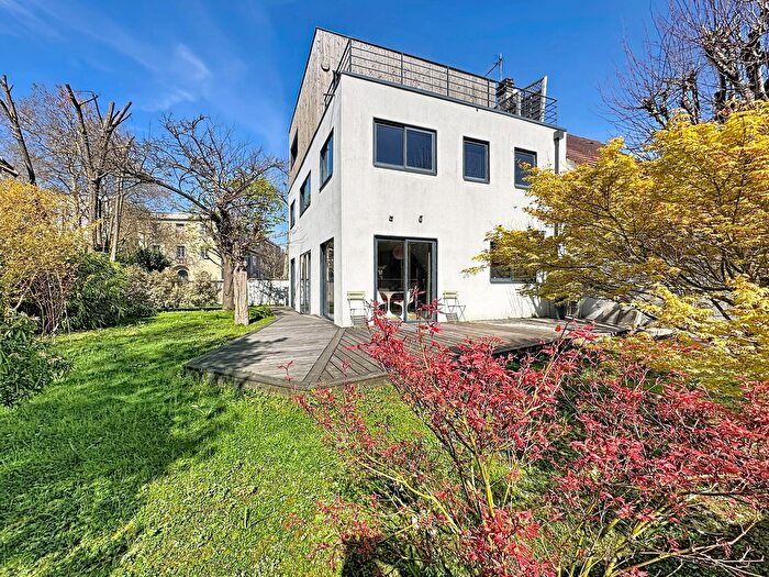 Maison à vendre - Bagneux - 9 pièces - 5 chambres