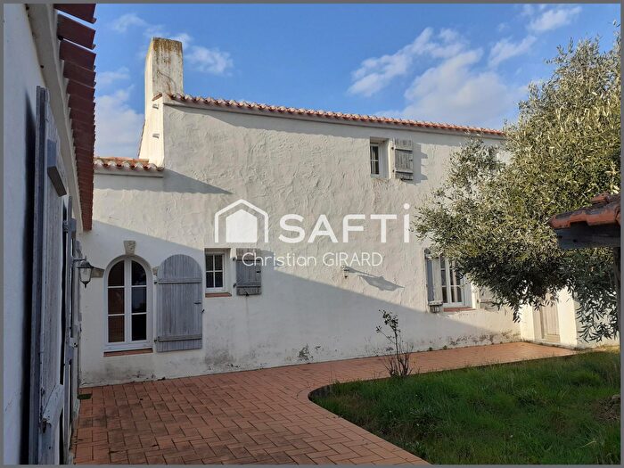 Maison à vendre - La Guérinière - 5 pièces - 3 chambres