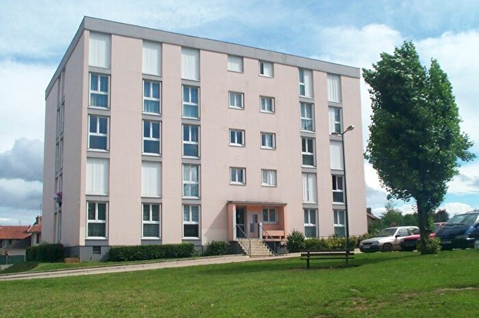 Appartement 4 pièces à Is-sur-Tille, à louer