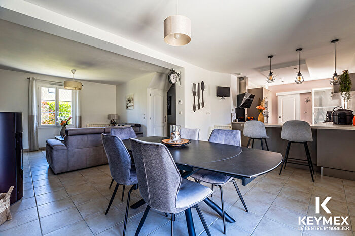 Maison à vendre - Le Mesnil-en-Thelle - 6 pièces - 3 chambres