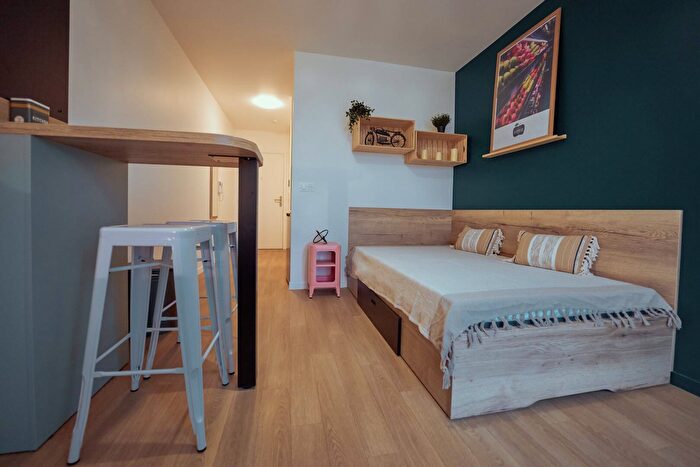 Appartement à louer - La Folie-Couvrechef, Caen - 1 pièce