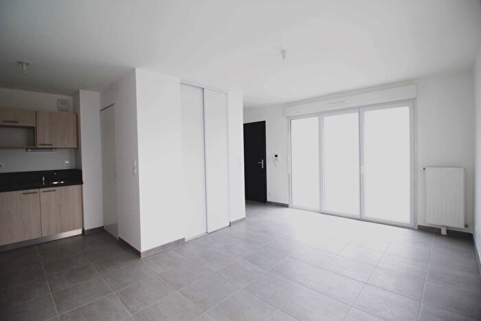 Appartement à louer - Saint-Nazaire, Nord - 2 pièces - 1 chambre