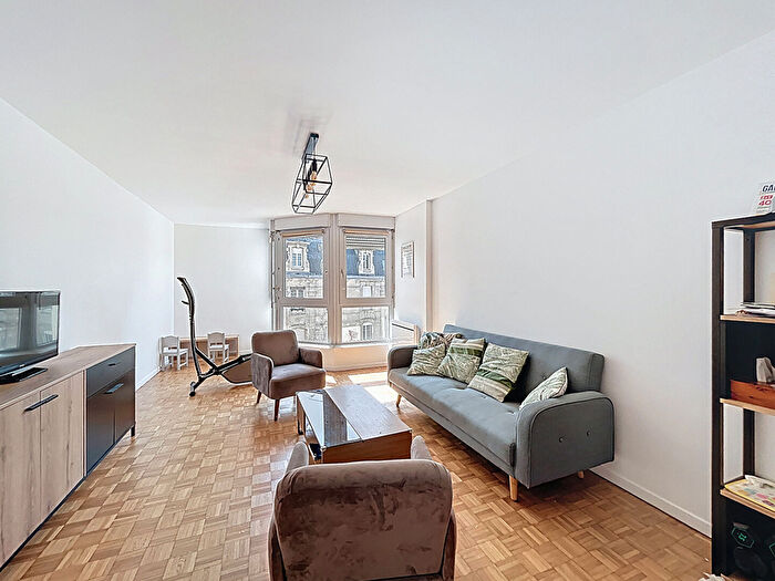 Appartement 4 pièces à louer à Reims, Centre-ville
