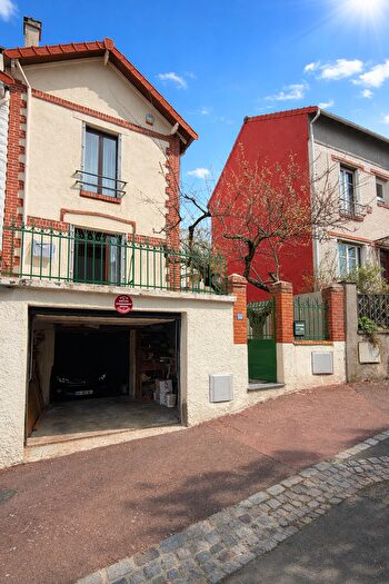 Maison à vendre - Bagnolet, Centre-ville - 4 pièces - 3 chambres