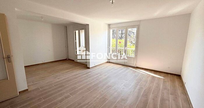Chirouzes, Bourg-lès-Valence - Appartement 4 pièces à louer