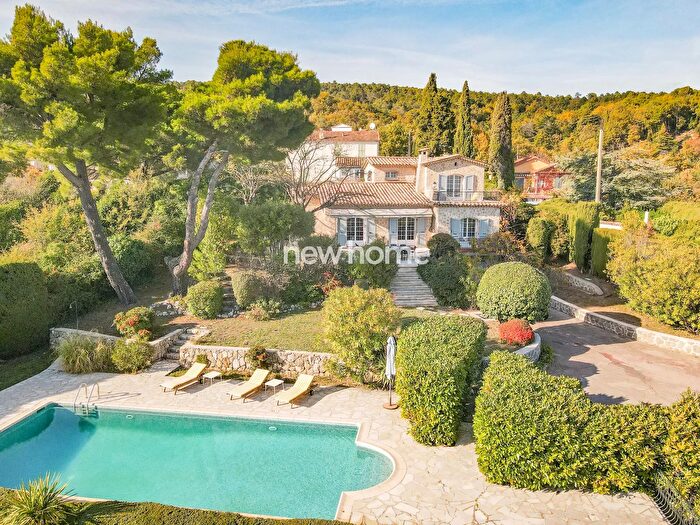 Maison à vendre - Cabris - 6 pièces - 4 chambres