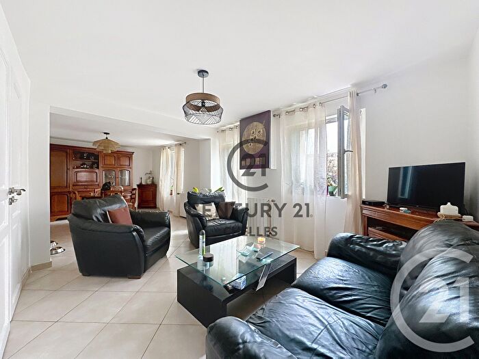 Chelles, Mont-Chalâts, Colline du Fort, La Tuilerie : Maison 5 pièces à vendre