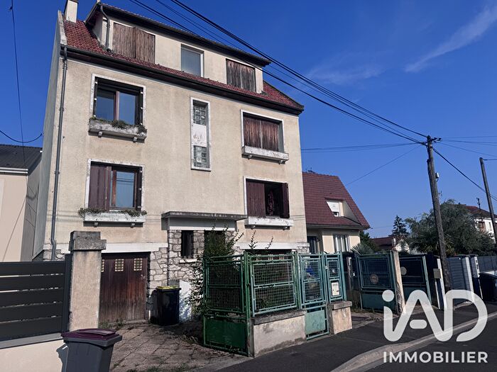 Maison 7 pièces à Argenteuil, Les Coteaux, à vendre