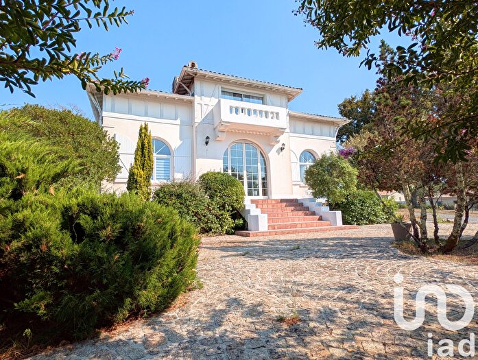 Maison à vendre - Belin-Béliet - 5 pièces - 1 chambre