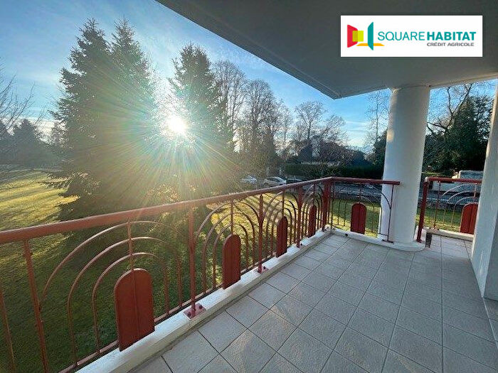 Appartement à louer - Pau - 2 pièces - 1 chambre