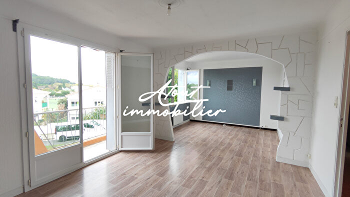 Appartement à louer - Clermont-lHérault - 4 pièces - 2 chambres